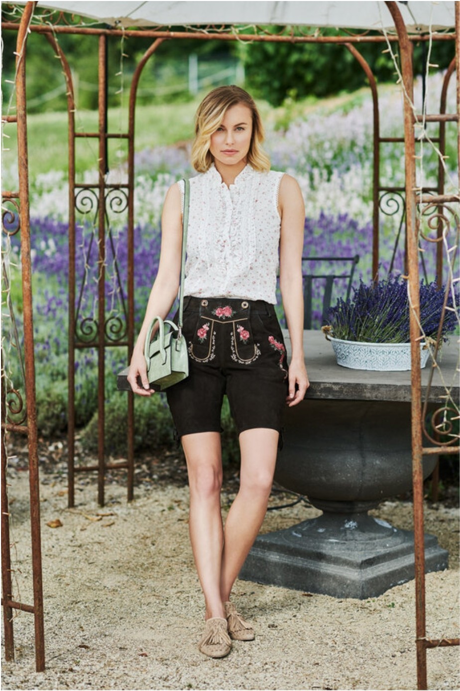 Ladies lederhosen outfit- Finding the Perfect Outfit for All Body Types ...