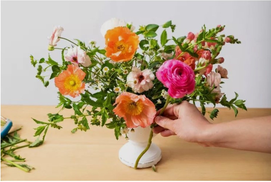 How to Keep Your Flowers Alive Longer: A Comprehensive Guide - Mating Press