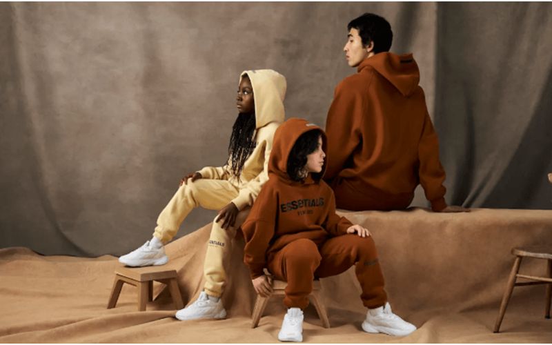 Essentials Clothing UK: Redefining Urban Fashion with Style and Comfort ...